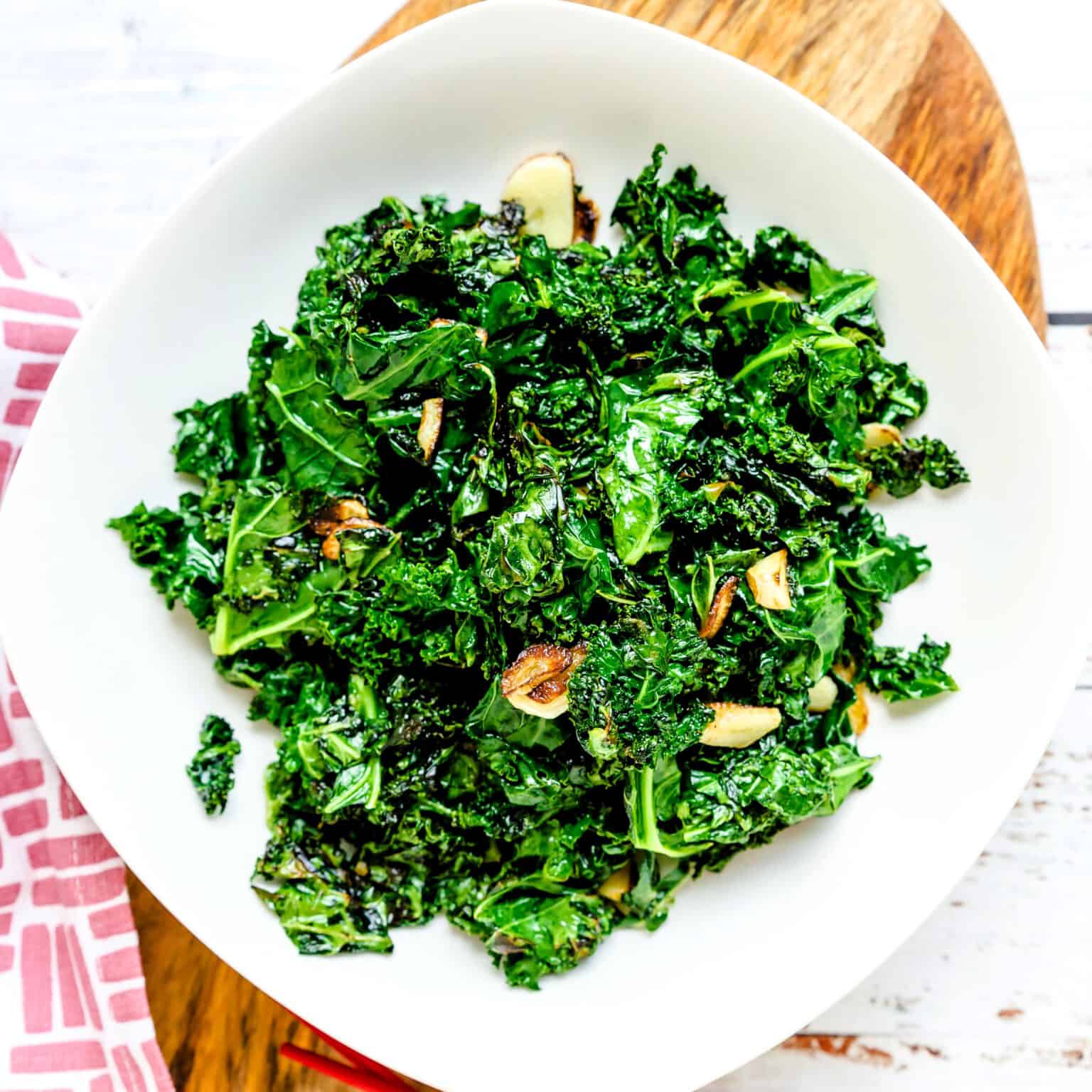 Garlic Kale Stir Fry | 4 Minutes