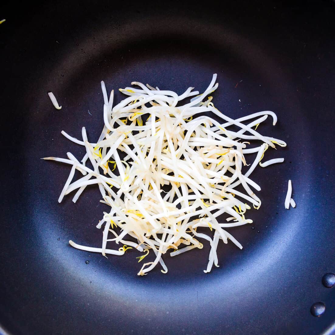 Japanese Bean Sprout Stir Fry | 5 Minutes