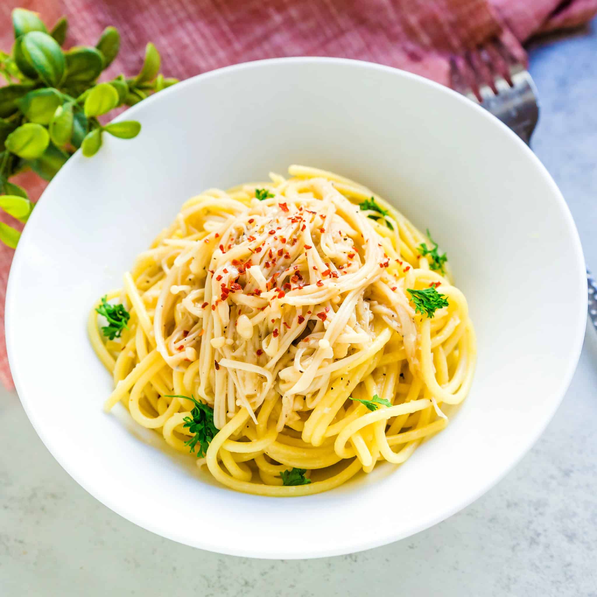 Enoki Mushroom Pasta | 15 Minutes